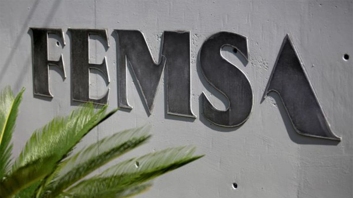 CEO de FEMSA reconocido con el Premio Álvarez Margaride